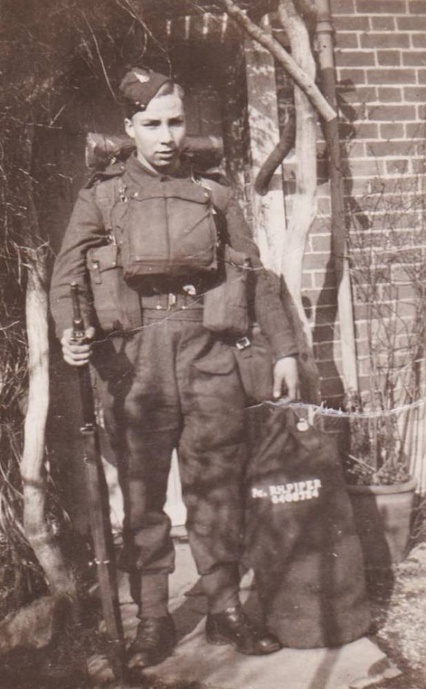 Veteran Honoured | The Royal Sussex Regiment